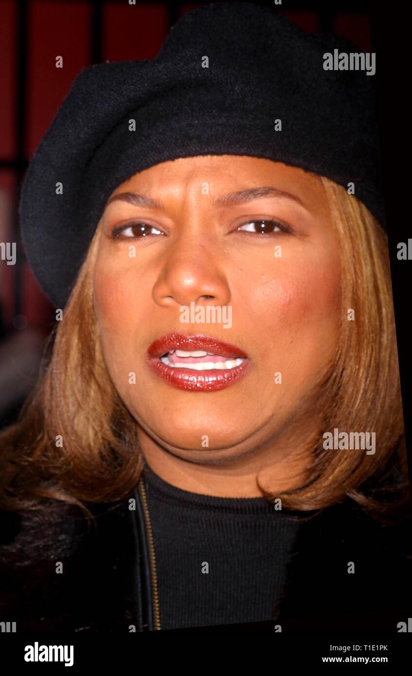 QUEEN LATIFAH 2003 BLOOMINGDALE'S AND QUEEN LATIFAH UNVEIL A WINDOW ...