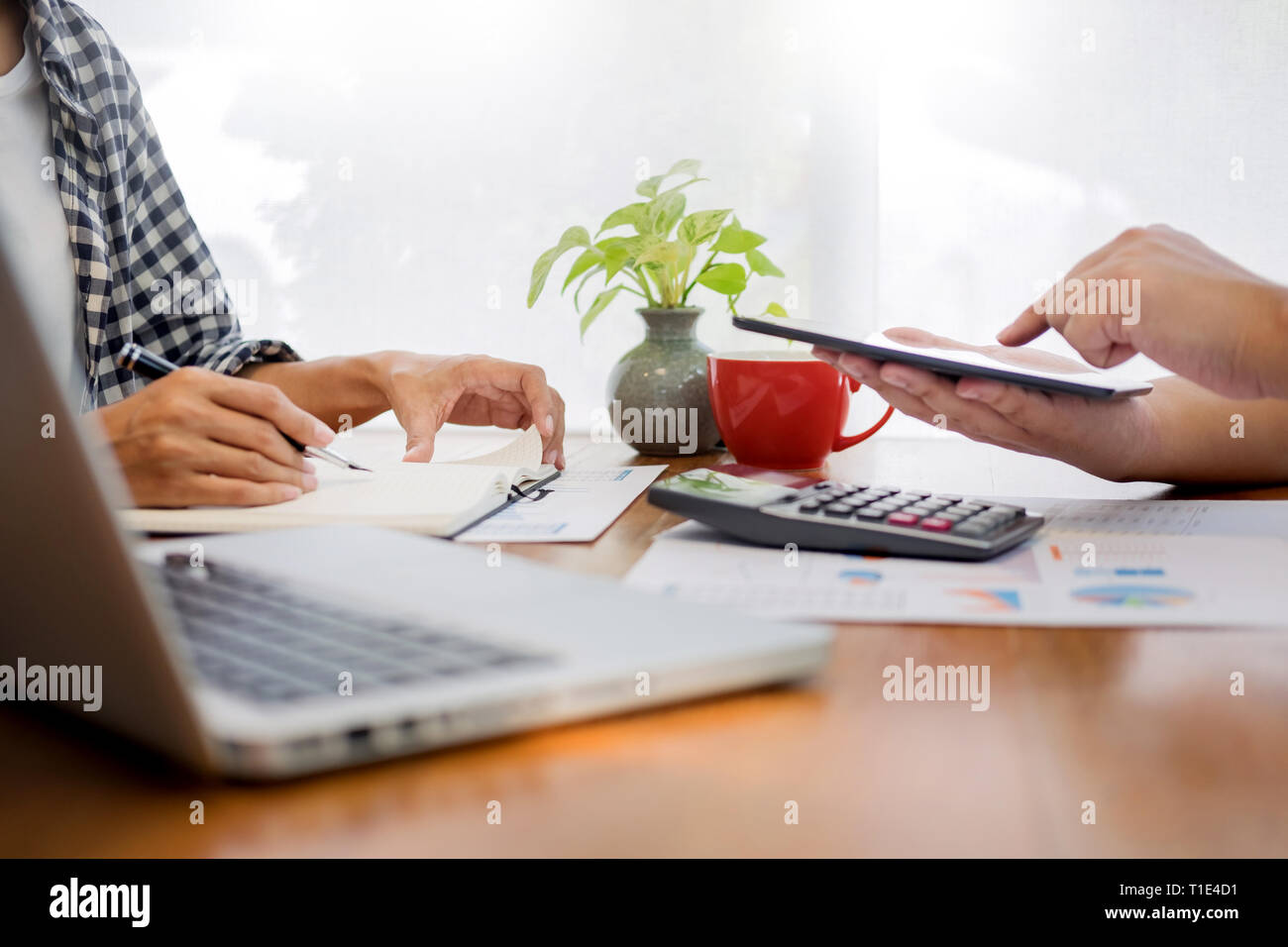 Business creative coworkers team Meeting Discussing showing the results ...