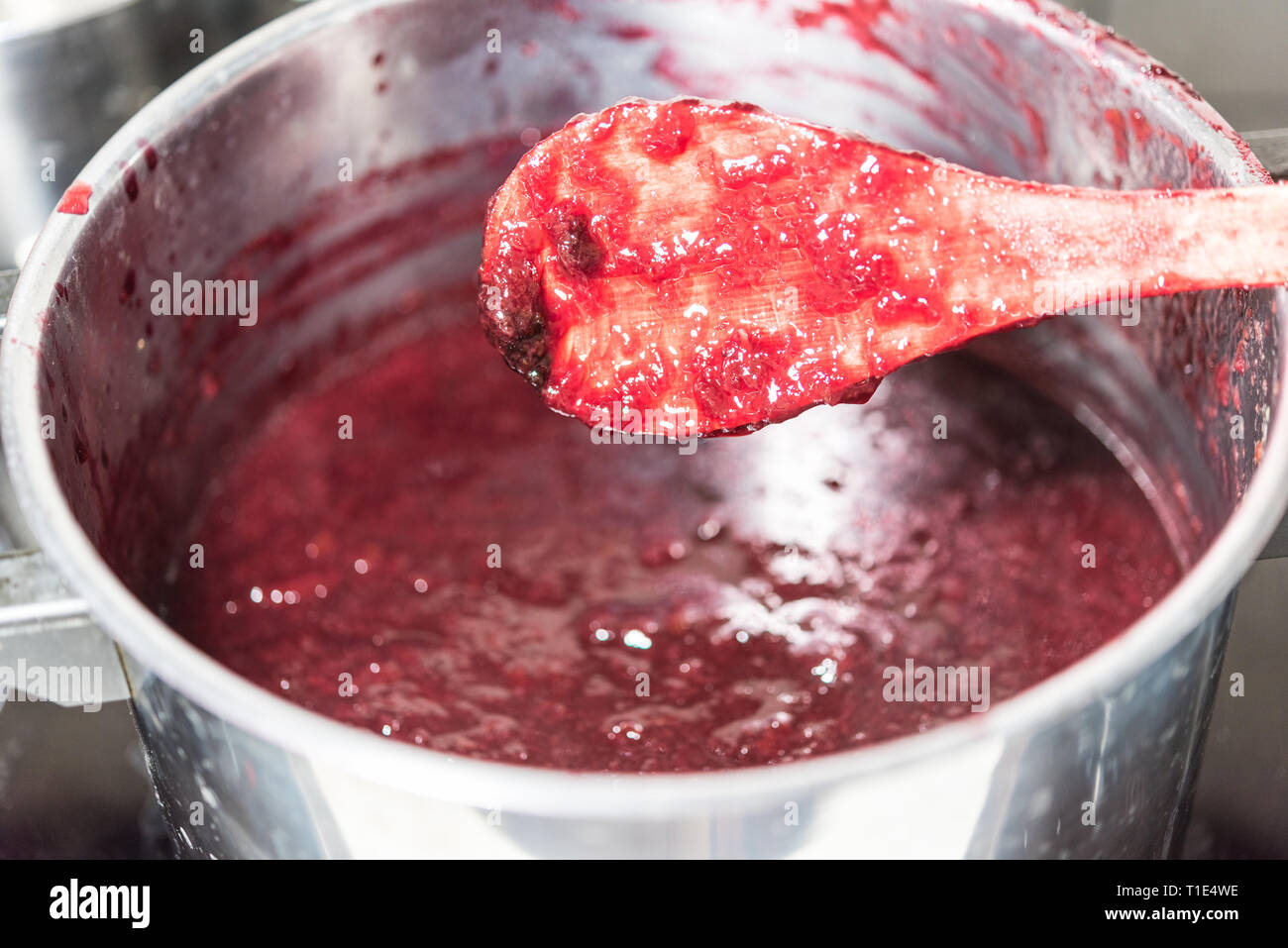 Plums boiling hi-res stock photography and images - Alamy
