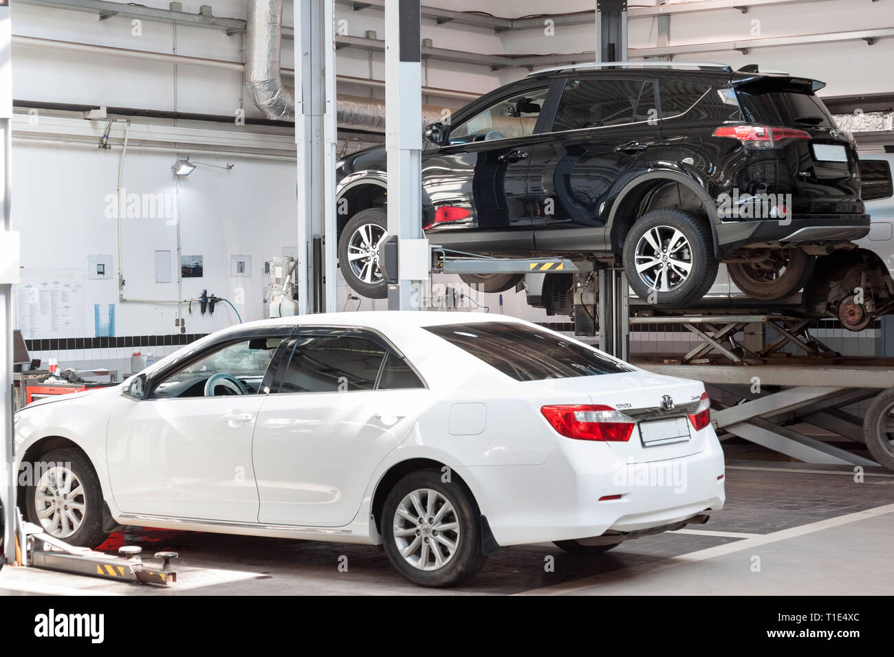 Motor vehicle operation hi-res stock photography and images - Alamy