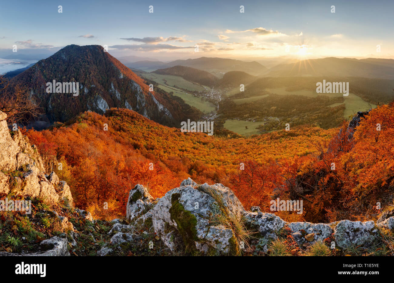Colorful landscape nature hi-res stock photography and images - Alamy