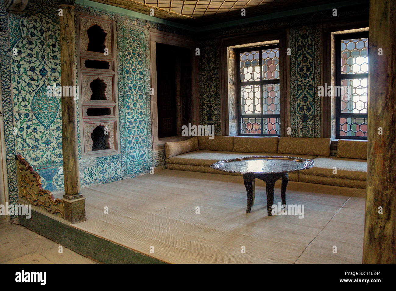 Old window Architecture from the Ottoman times In Istanbul Stock Photo ...