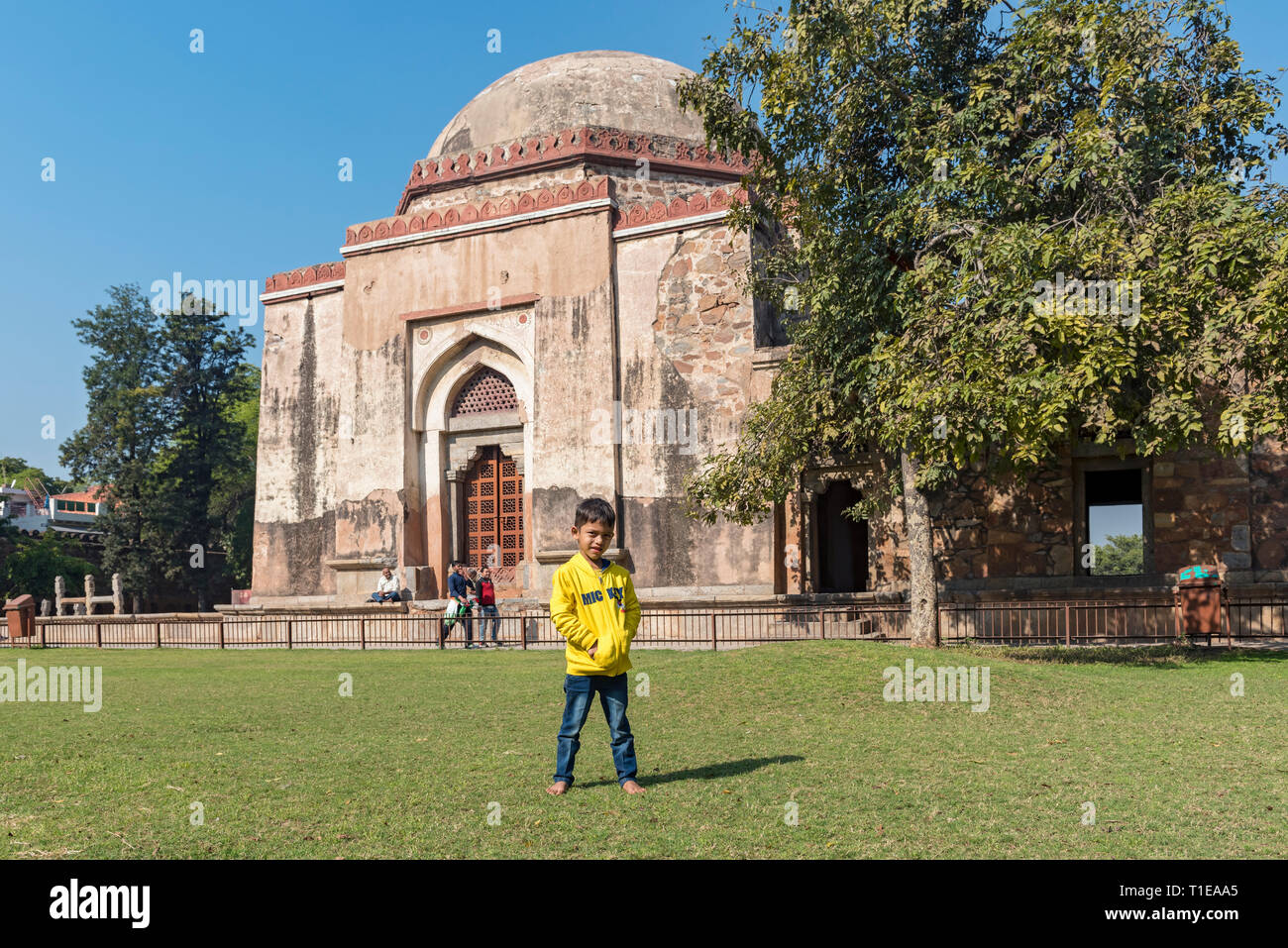 Tomb of firoz shah tughlaq hi-res stock photography and images - Alamy