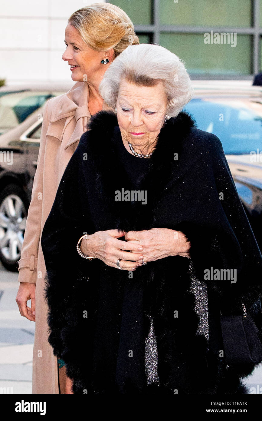 VELDHOVEN - In the presence of Princess Beatrix and Princess Mabel, the ...