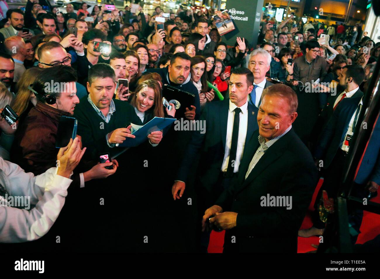 Photocall of premiere at Madrid of The Highwayman (Emboscada final ...