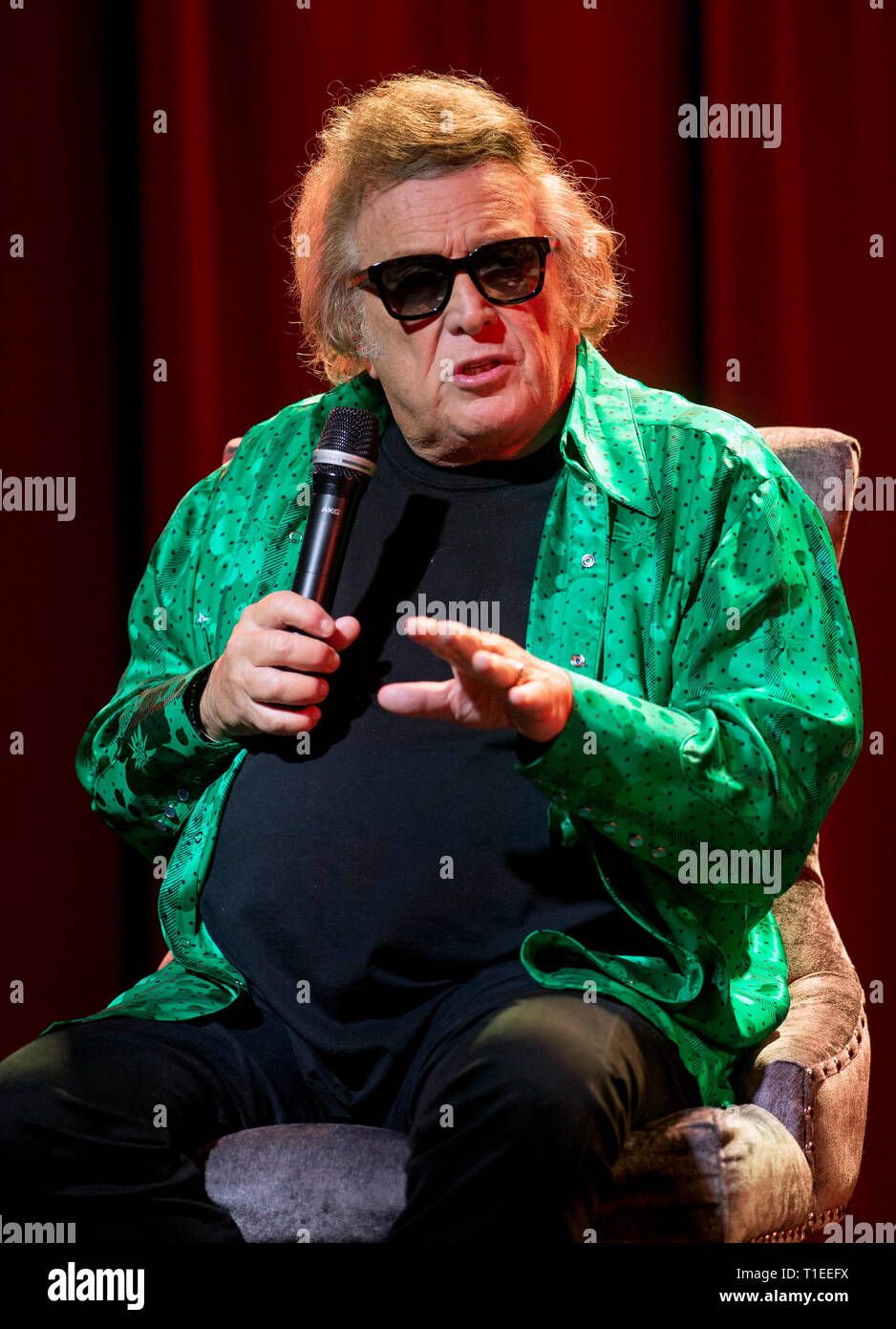 Los Angeles, California, USA. 25th Mar, 2019. Singer-songwriter DON ...