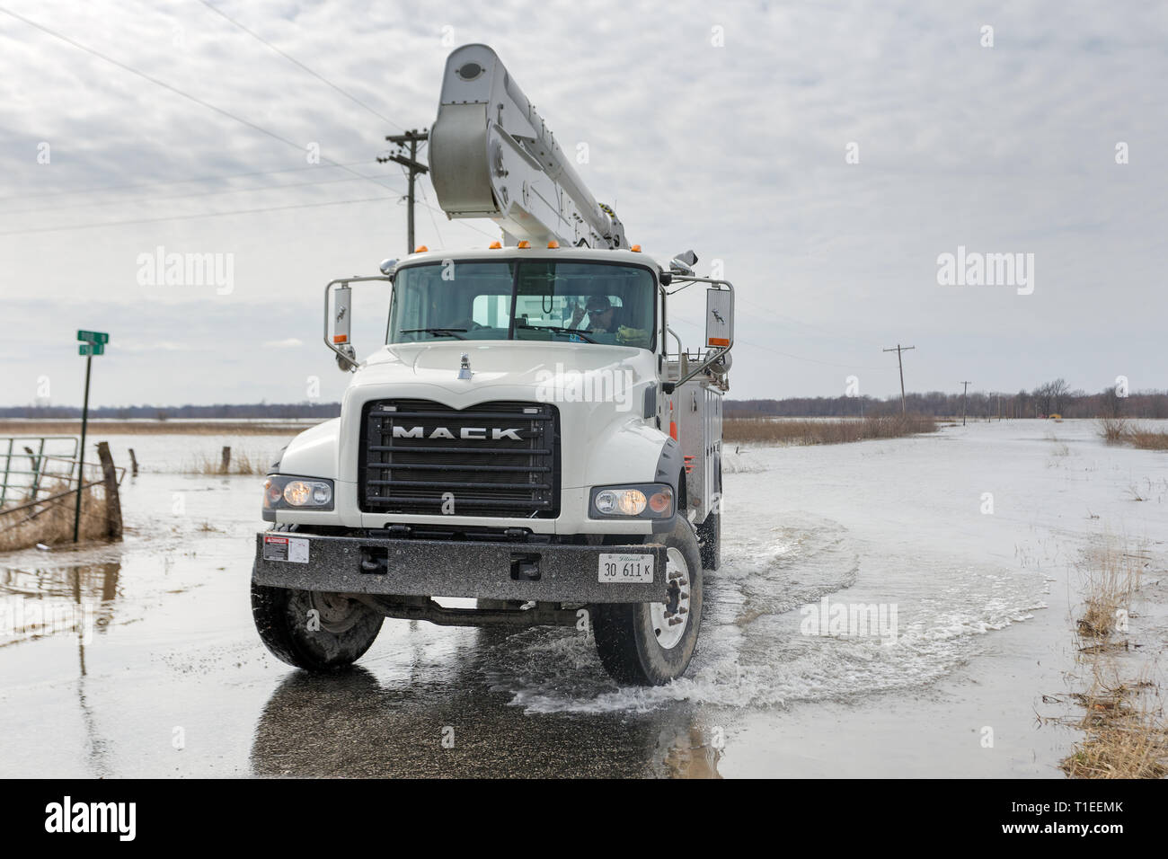 Carmen, Illinois, USA. 25th March, 2019. Water from the Mississippi ...