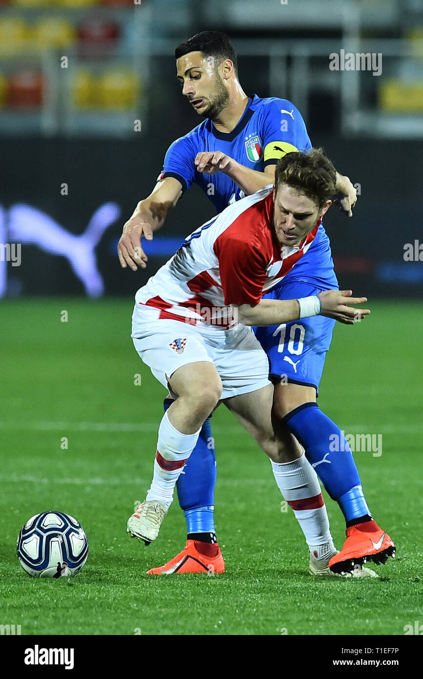 Rome, Italy. 26th Mar, 2019. Alen Halilovic and Rolando Mandragora ...