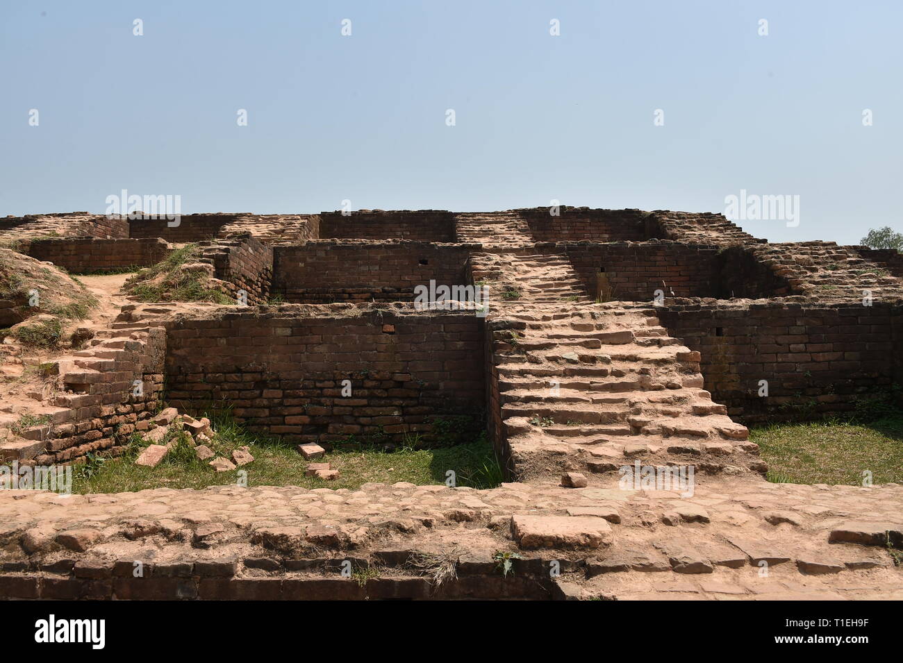 Bangladesh mahasthangarh one earliest urban hi-res stock photography ...