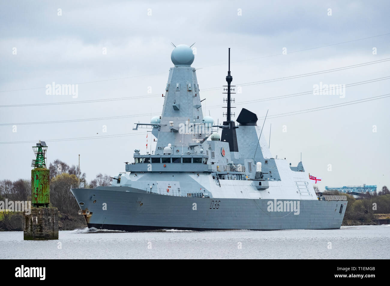 On bridge royal navy type hi-res stock photography and images - Alamy