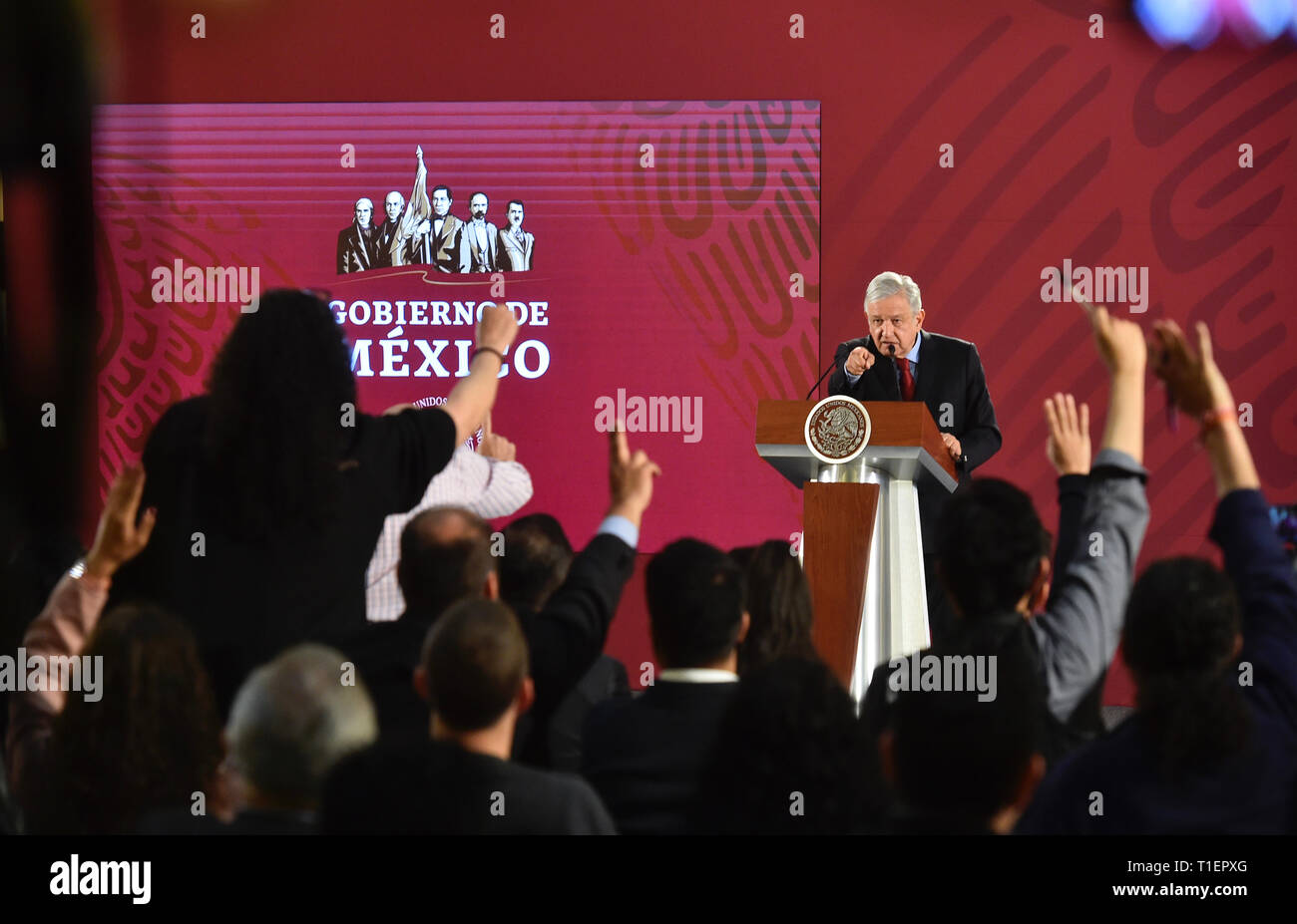 Mexican press hi-res stock photography and images - Alamy