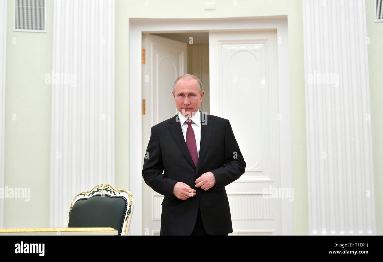 Russia lebanon relations hi-res stock photography and images - Alamy
