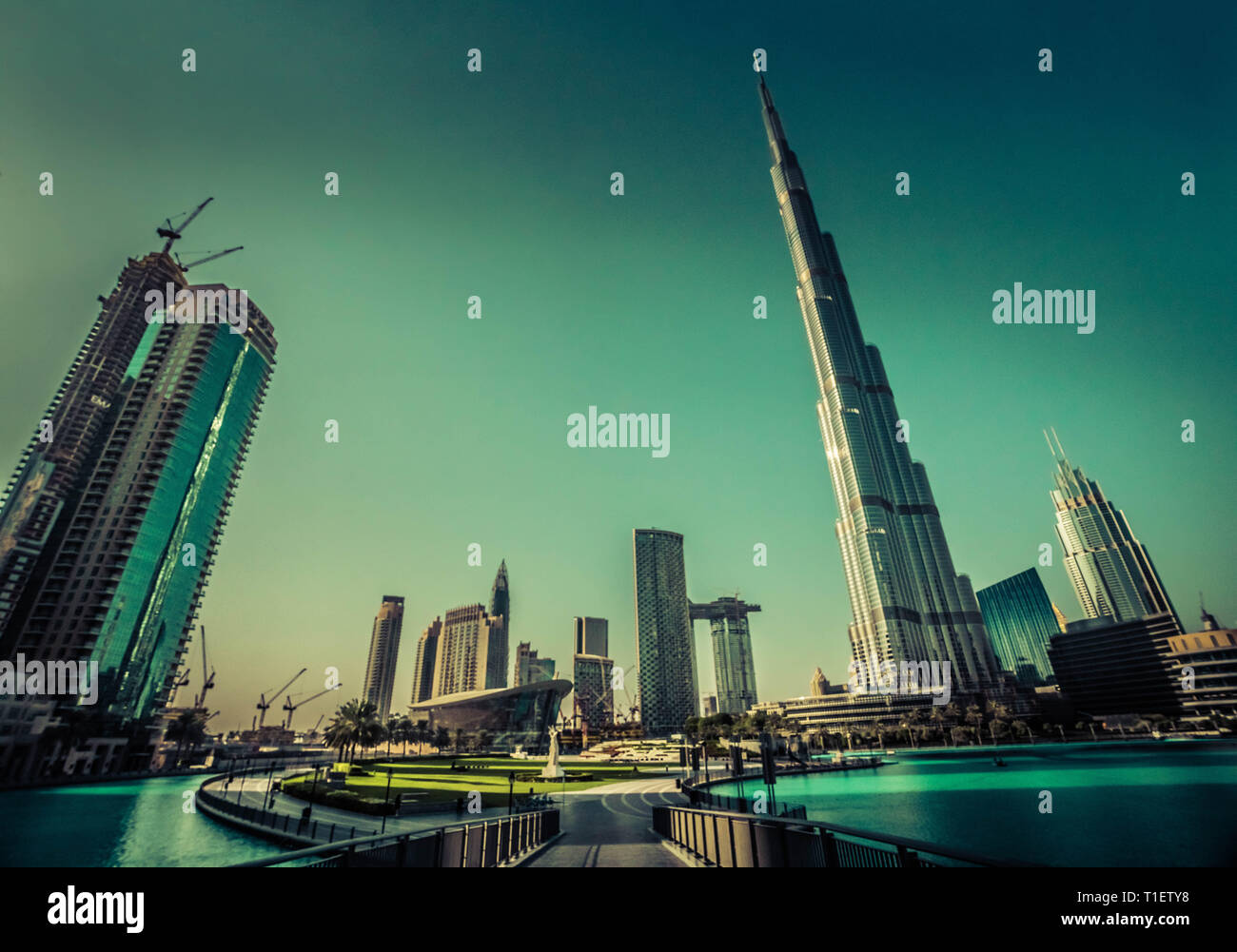 Old dubai aerial hi-res stock photography and images - Alamy