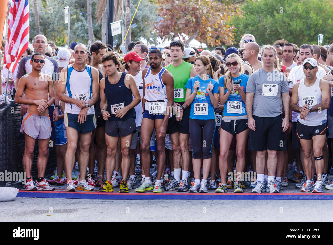Runners Men Starting Line High Resolution Stock Photography and Images ...