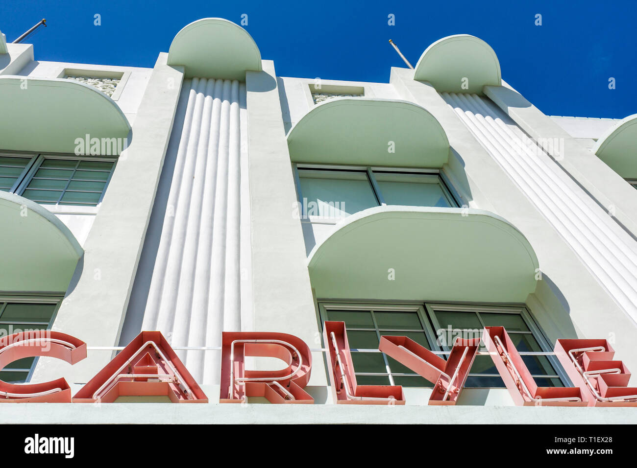 Carlyle logo hi-res stock photography and images - Alamy