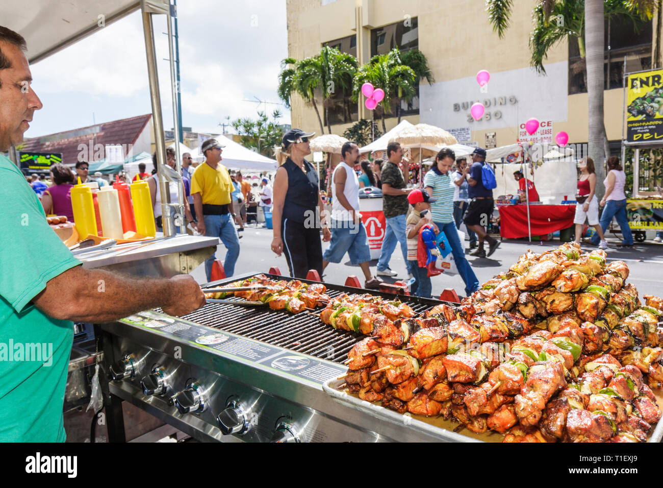 Pincho man miami hi-res stock photography and images - Alamy