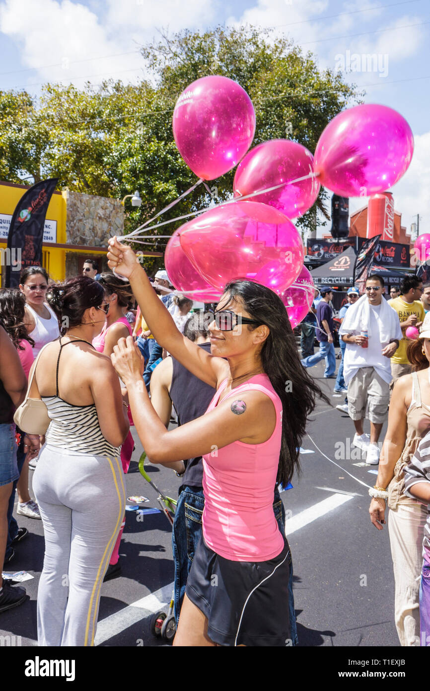 Hispanic demographic hi-res stock photography and images - Alamy