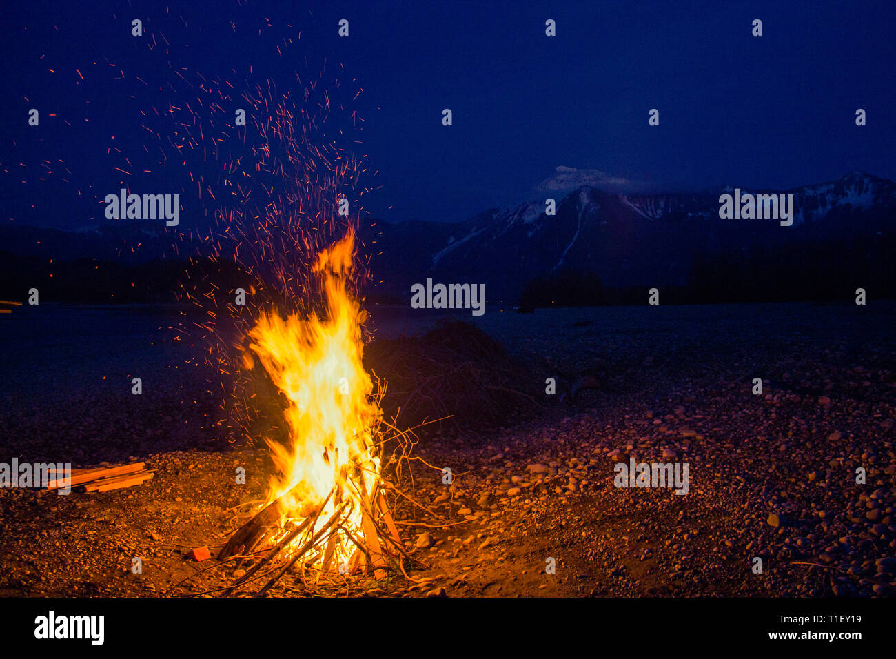 Chilliwack river valley hi-res stock photography and images - Alamy