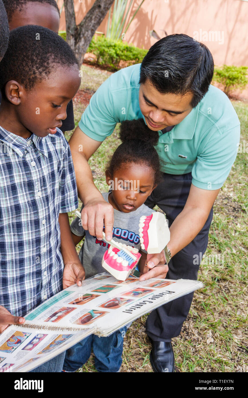 Miami Florida,Liberty City,Jessie Trice Community Health Center,free ...