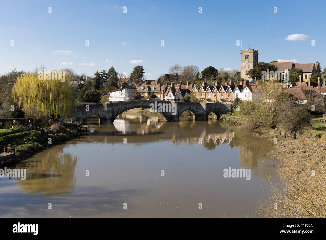 St peters church bridge kent hi-res stock photography and images - Alamy