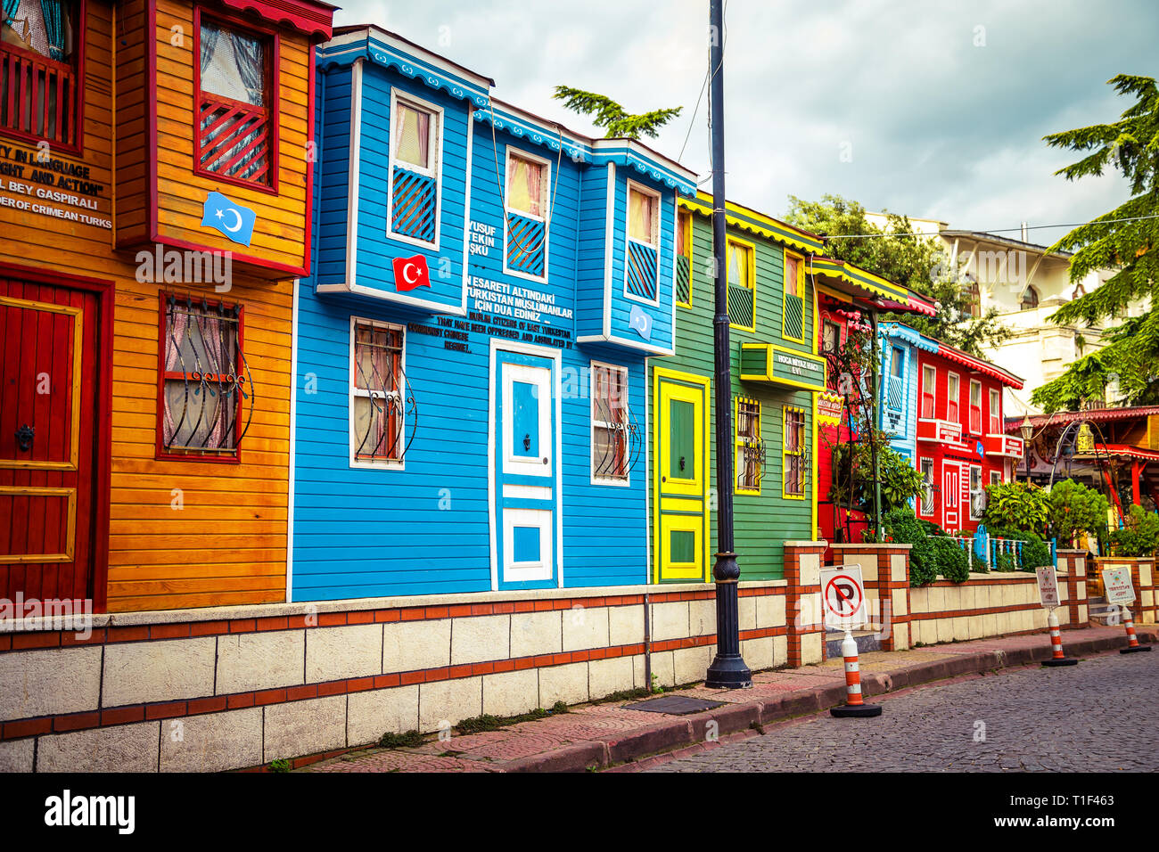 Colourful houses in balat istanbul hi-res stock photography and images ...
