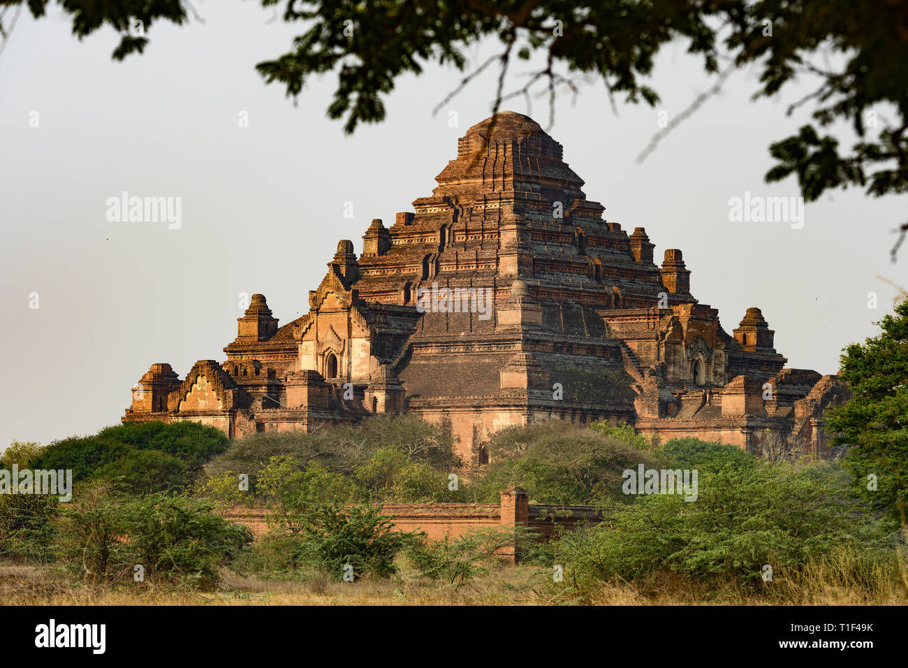 Sunset picture of bagan temples in myanmar hi-res stock photography and ...