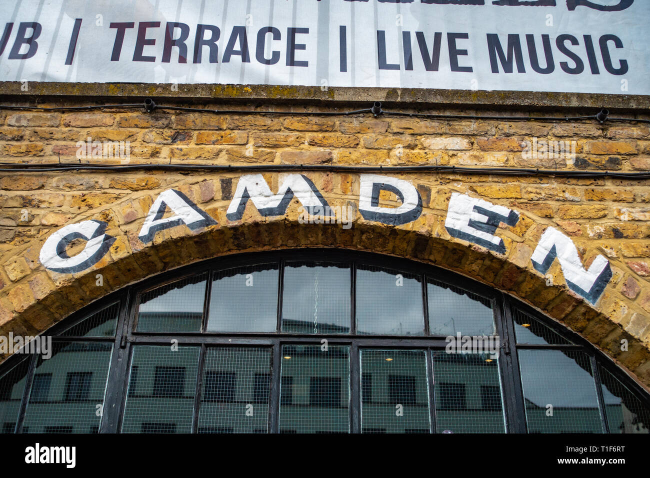 Camden sign written on a brick wall hi-res stock photography and images ...