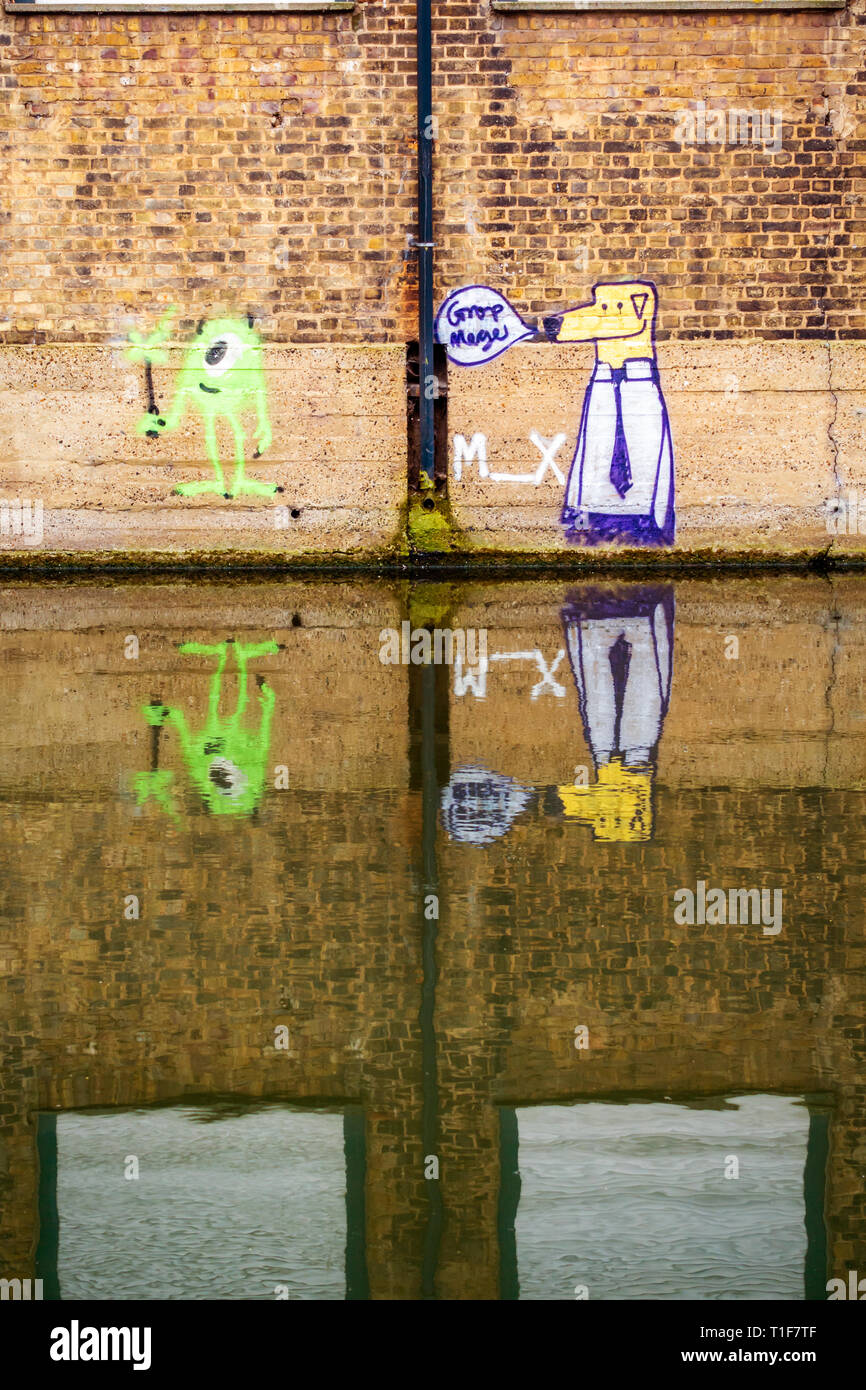 Graffiti figures hi-res stock photography and images - Alamy