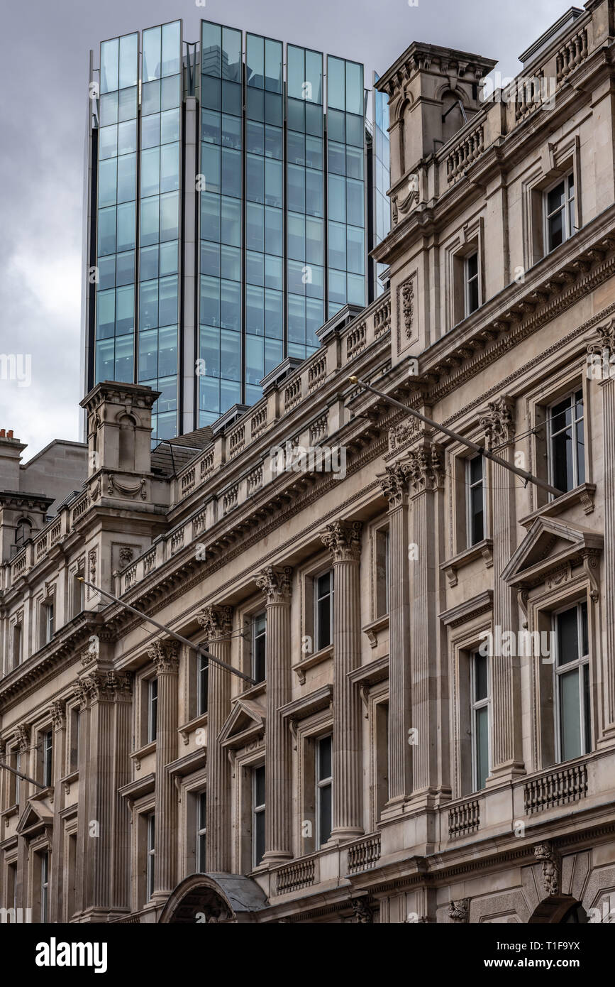 Contrasting architecture in the City of London Stock Photo - Alamy