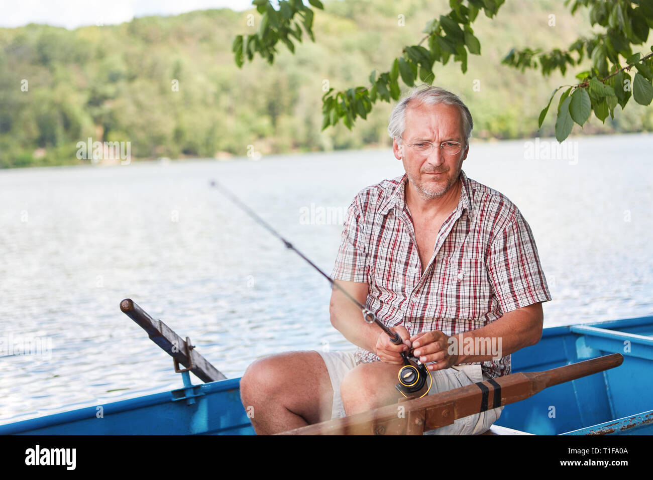 Seniors fishing trip hi-res stock photography and images - Alamy