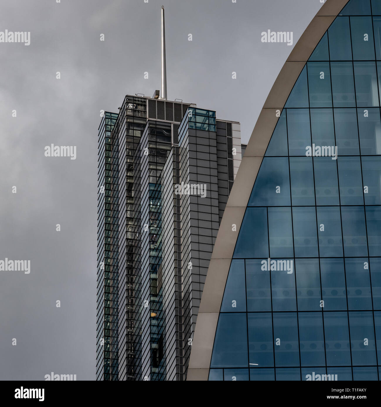 The steel mast of the Heron Tower glints in the sunshine above the ...