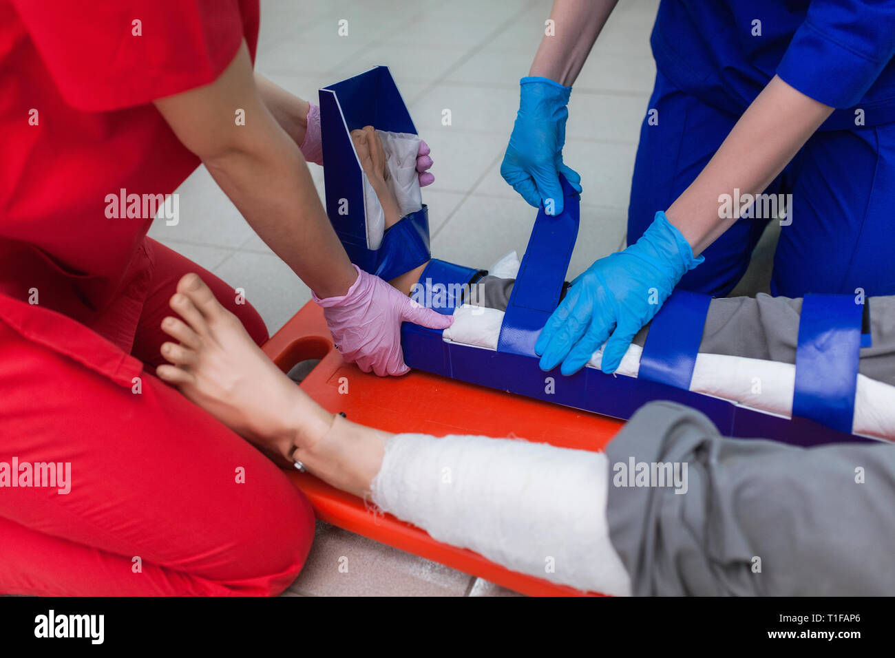 Fracture. First aid to the victim in emergency situations ...