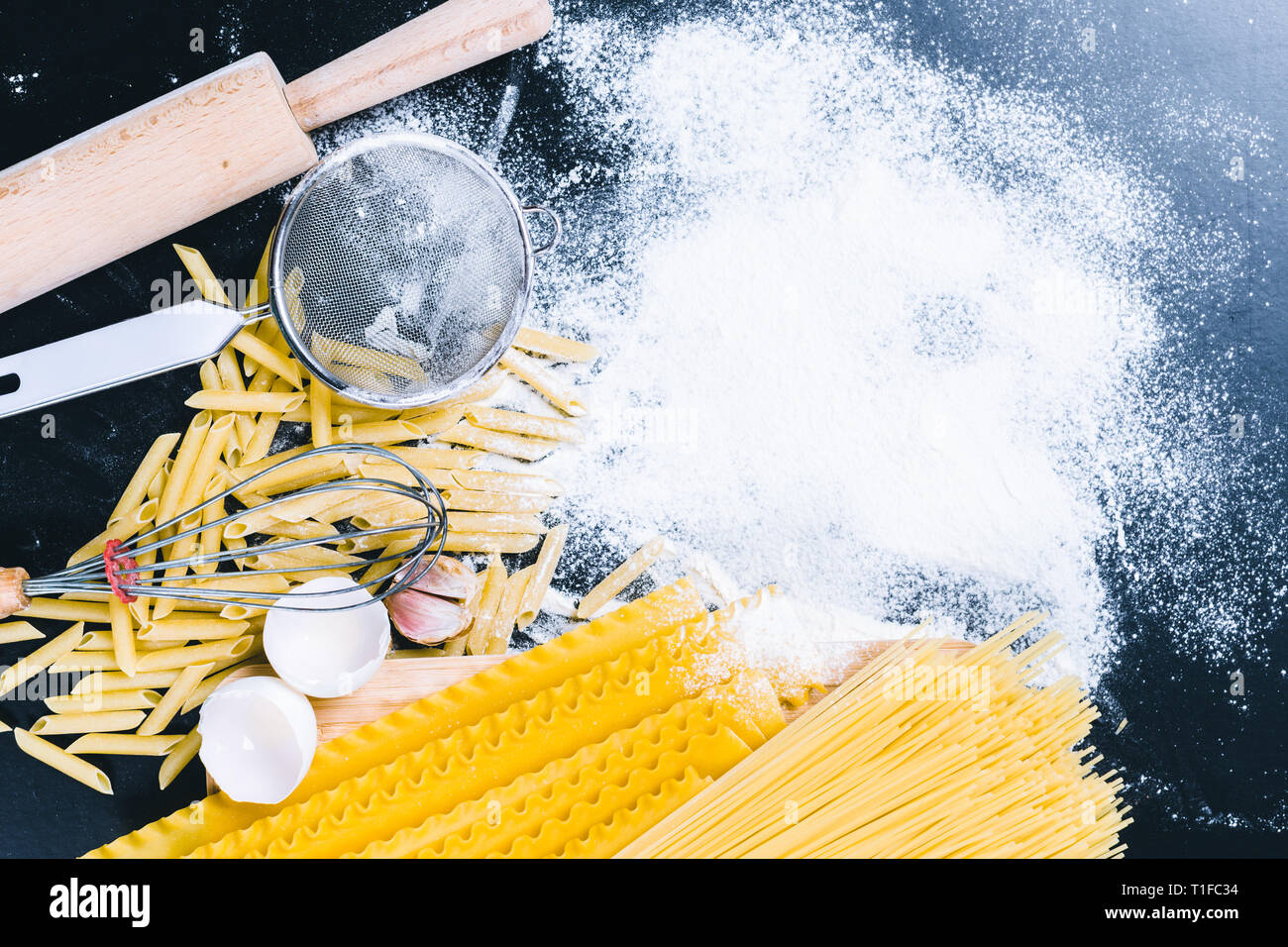 dry pasta spaghetti with ingredient Stock Photo - Alamy