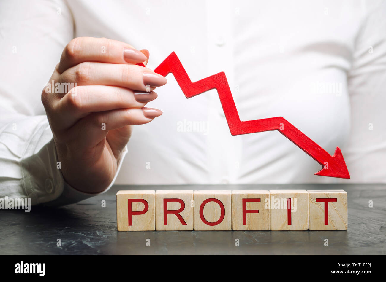 Profit and loss analysis hi-res stock photography and images - Alamy