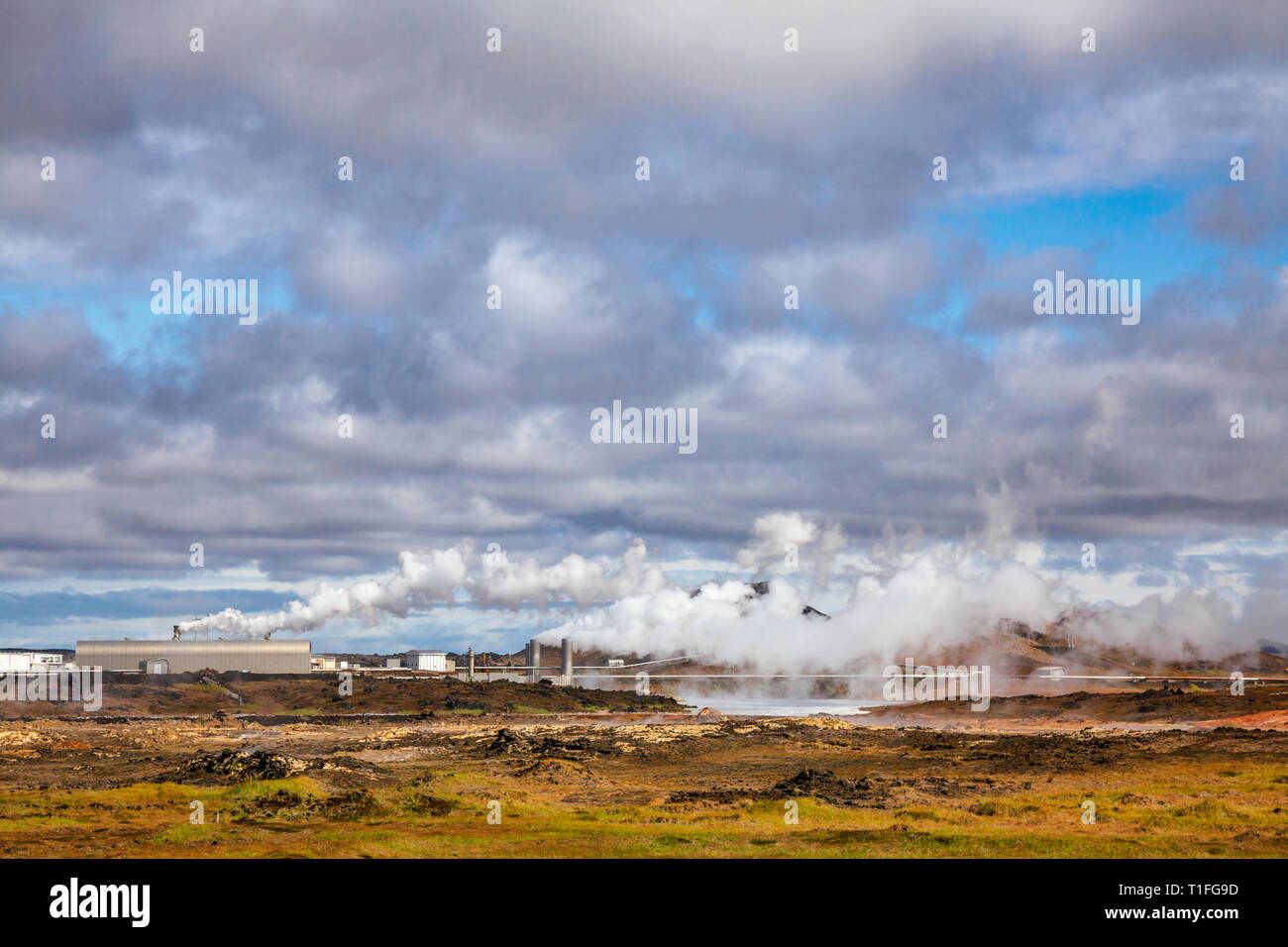 Reykjanes geothermal power station hi-res stock photography and images ...