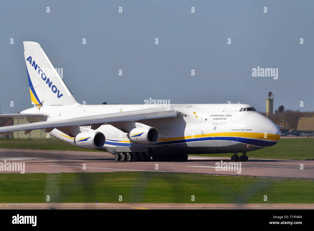 A Ukrainian Antonov Design Bureau AN-124 UR-82027 transport plane ...