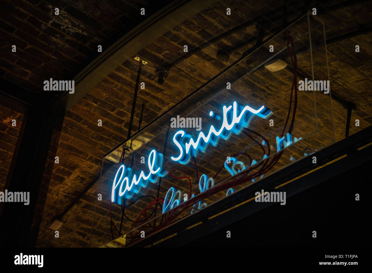 Paul smith signature neon sign hi-res stock photography and images - Alamy