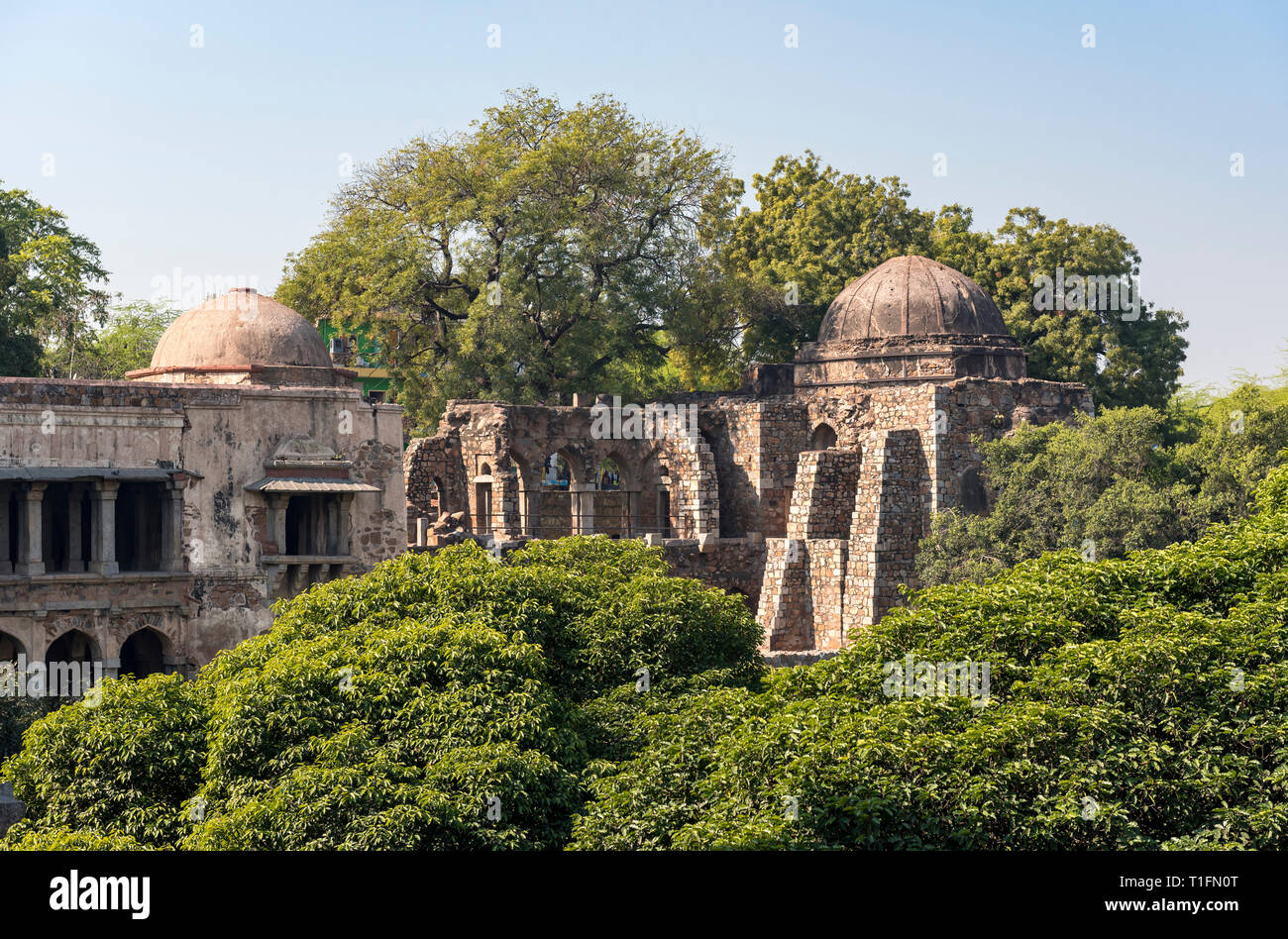 West wing and mosque of Madrasa at Hauz Khas Complex, South Delhi ...