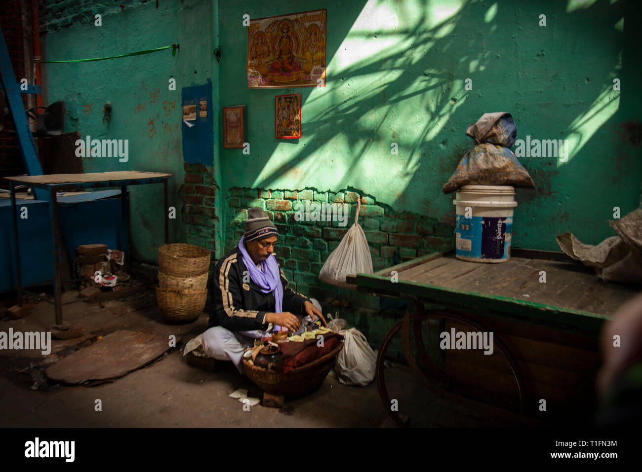 India Street Life Stock Photo - Alamy
