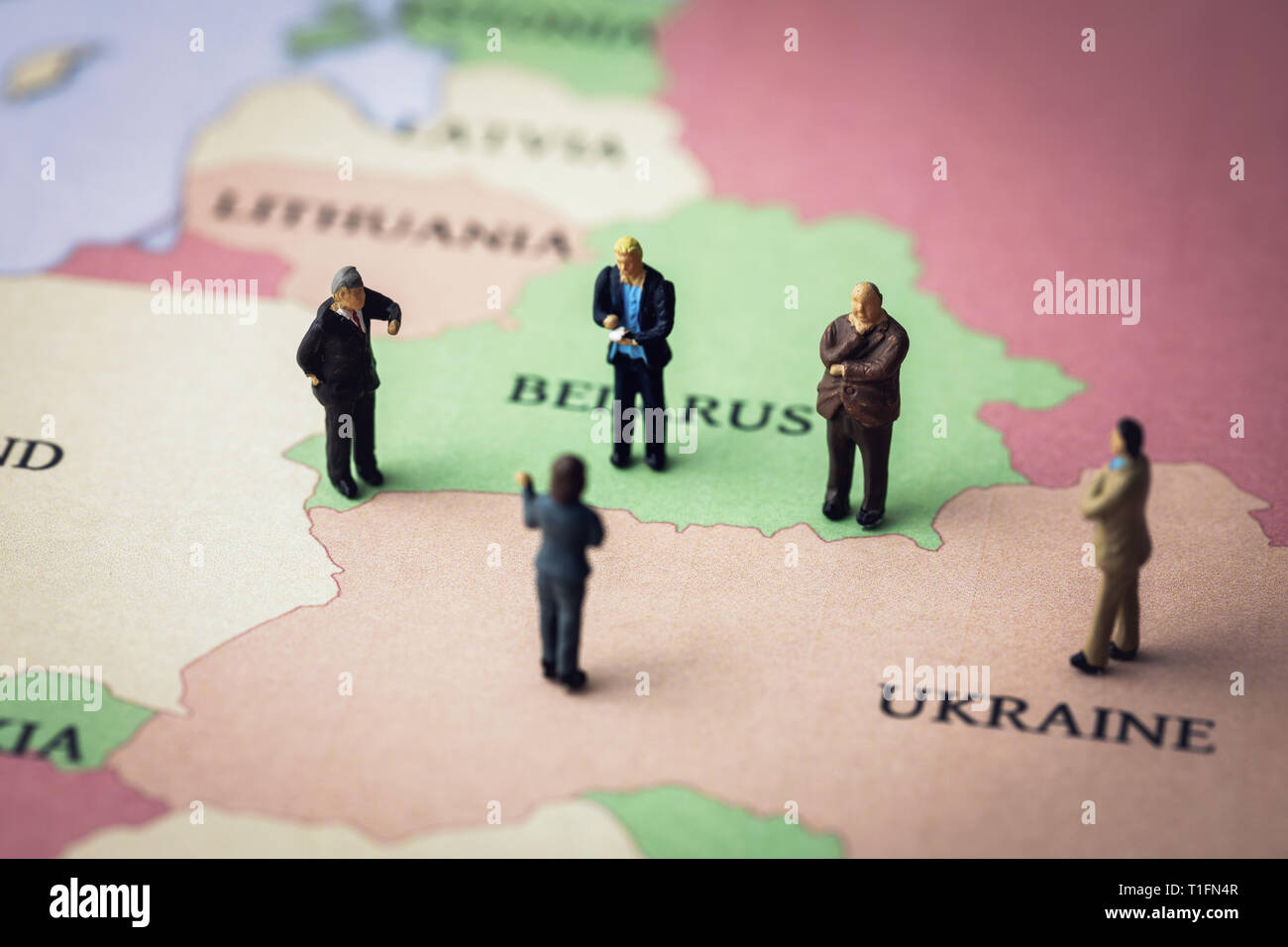 political discussion between state and government heads Stock Photo - Alamy