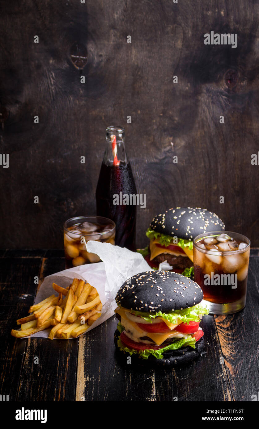 Set of burgers cheeseburger hi-res stock photography and images - Alamy