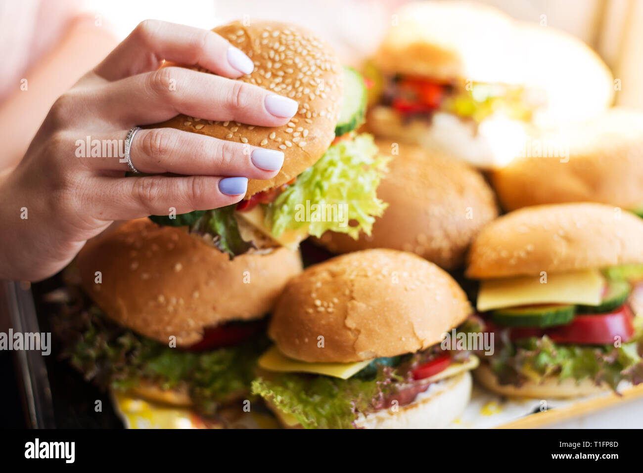 Messy hamburger hi-res stock photography and images - Alamy