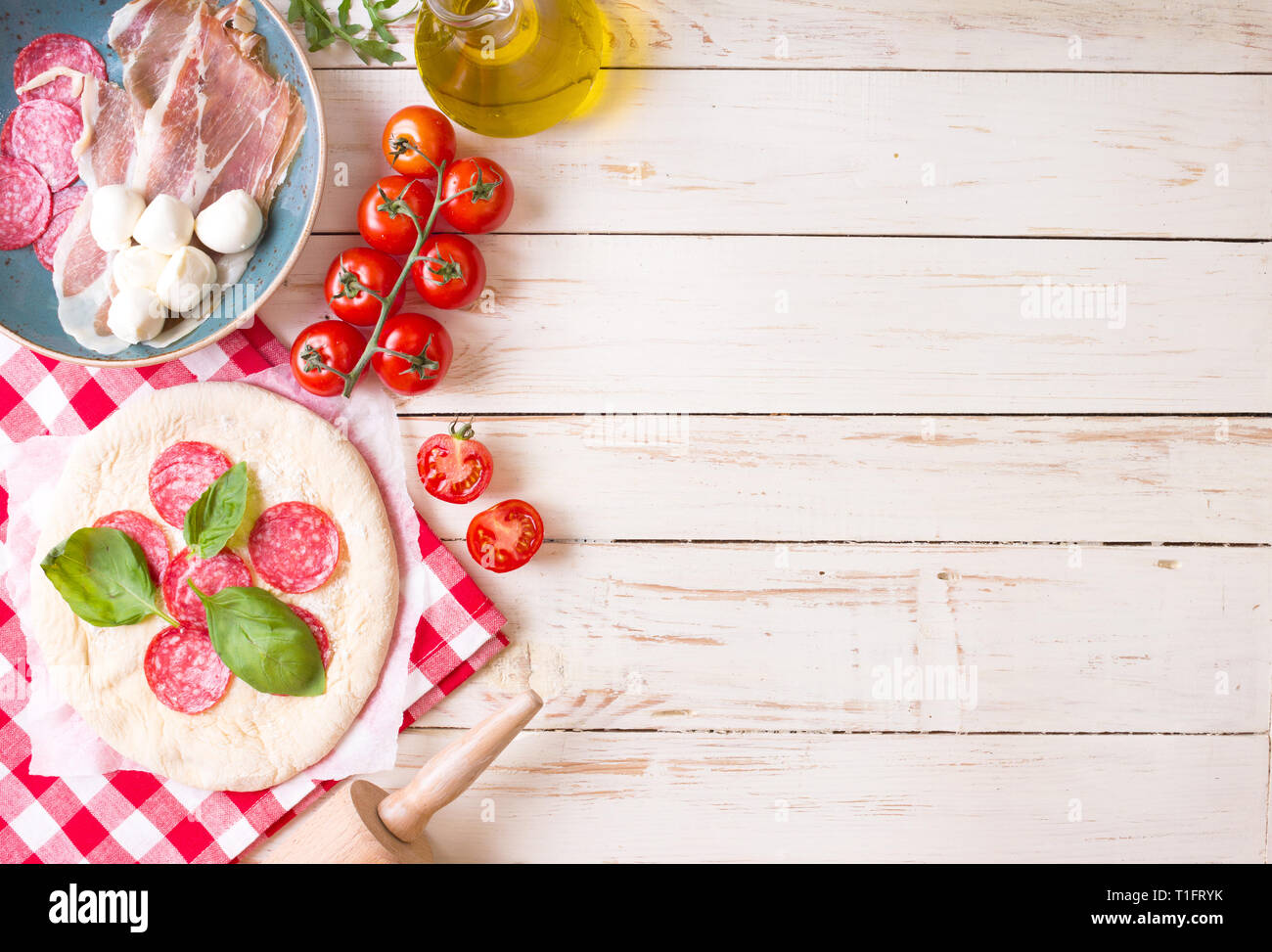 Pizza making background Stock Photo - Alamy