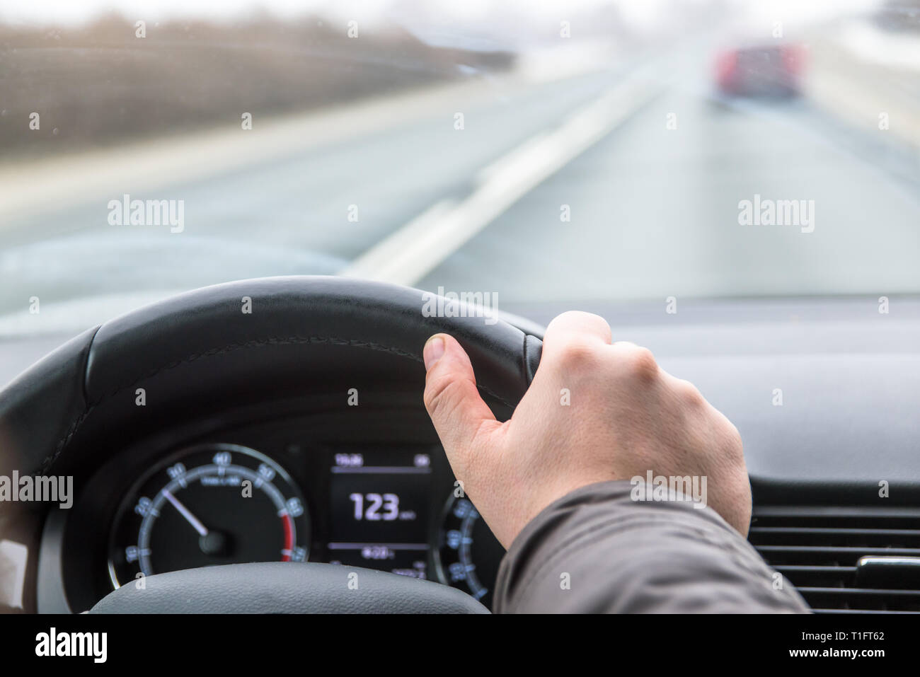 Speed Limit Sign Metric High Resolution Stock Photography and Images ...