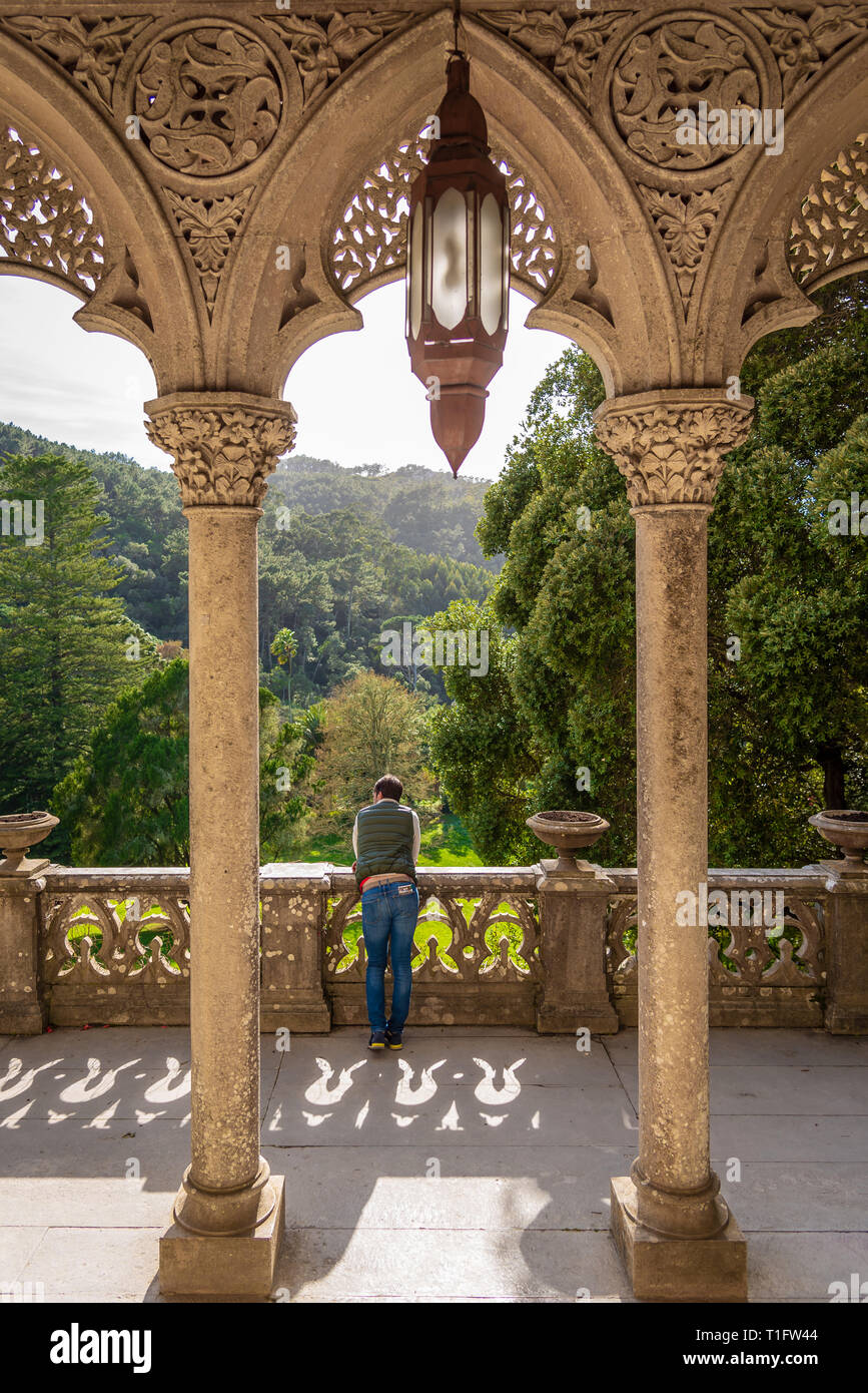 Monserrate Palace Night