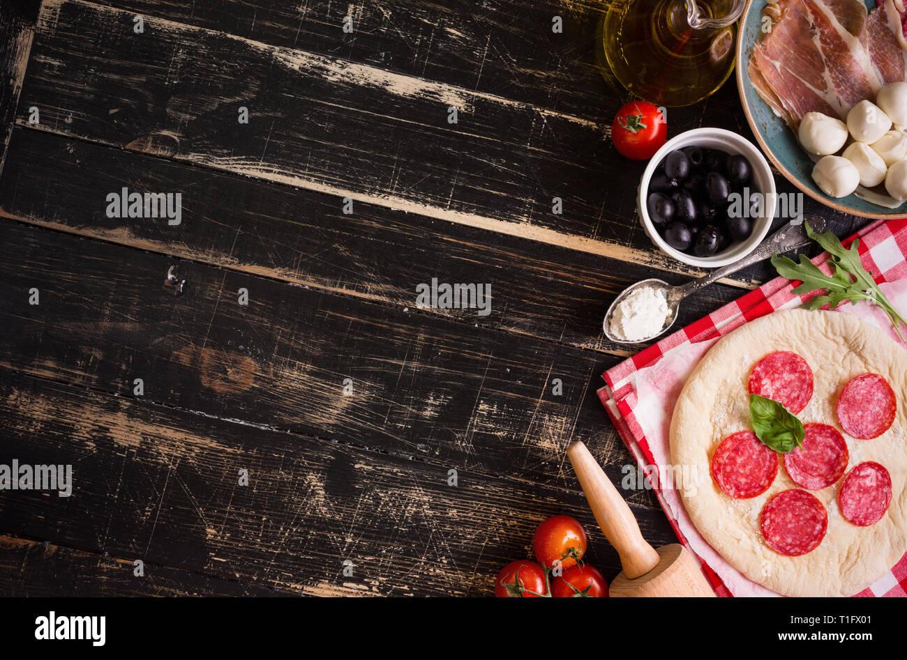 Pizza making background Stock Photo - Alamy