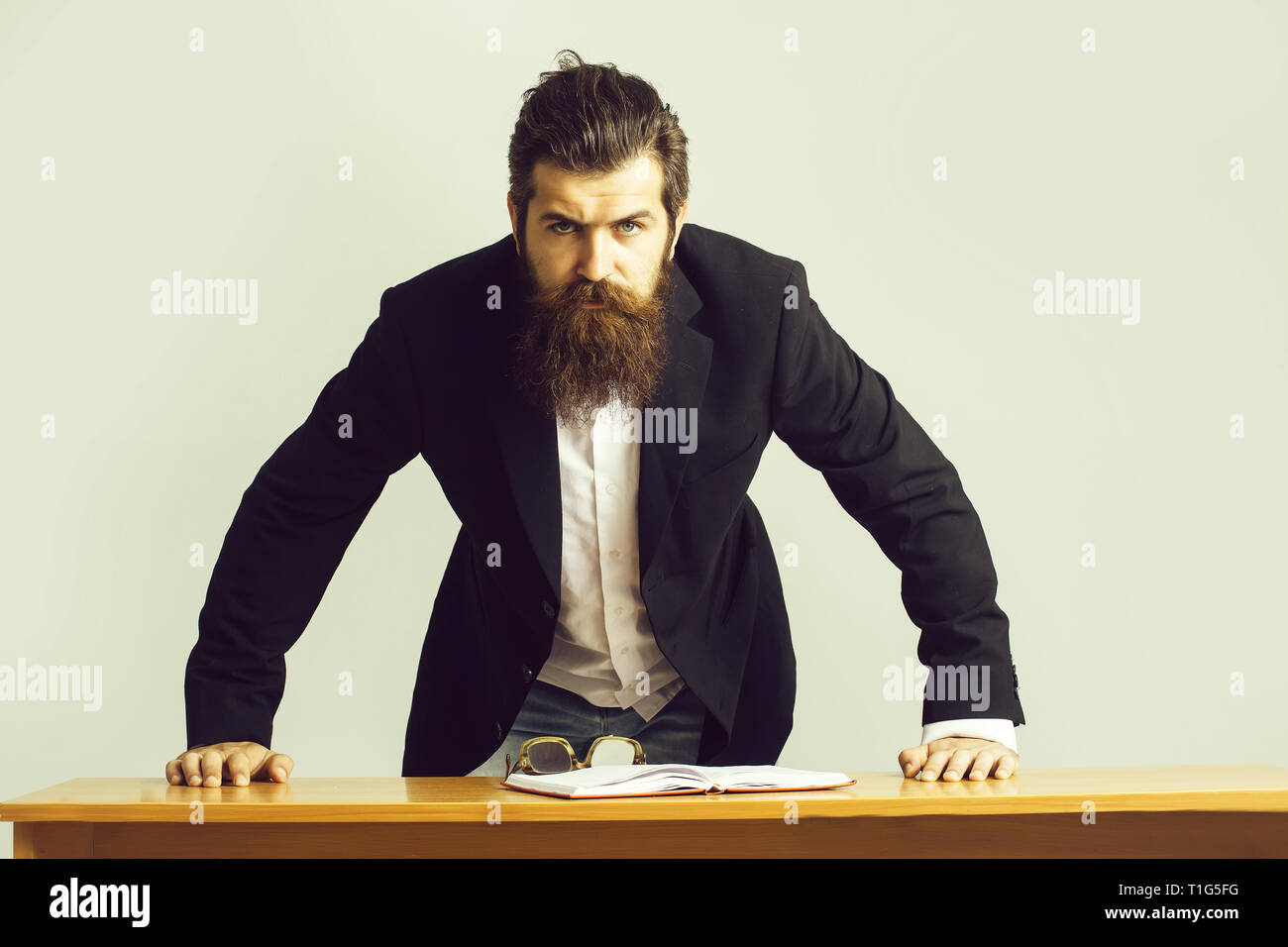 Bearded lecturer hi-res stock photography and images - Alamy