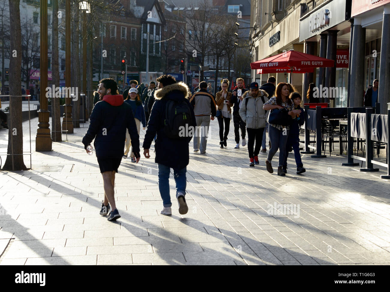 Walking away silhouette hi-res stock photography and images - Alamy