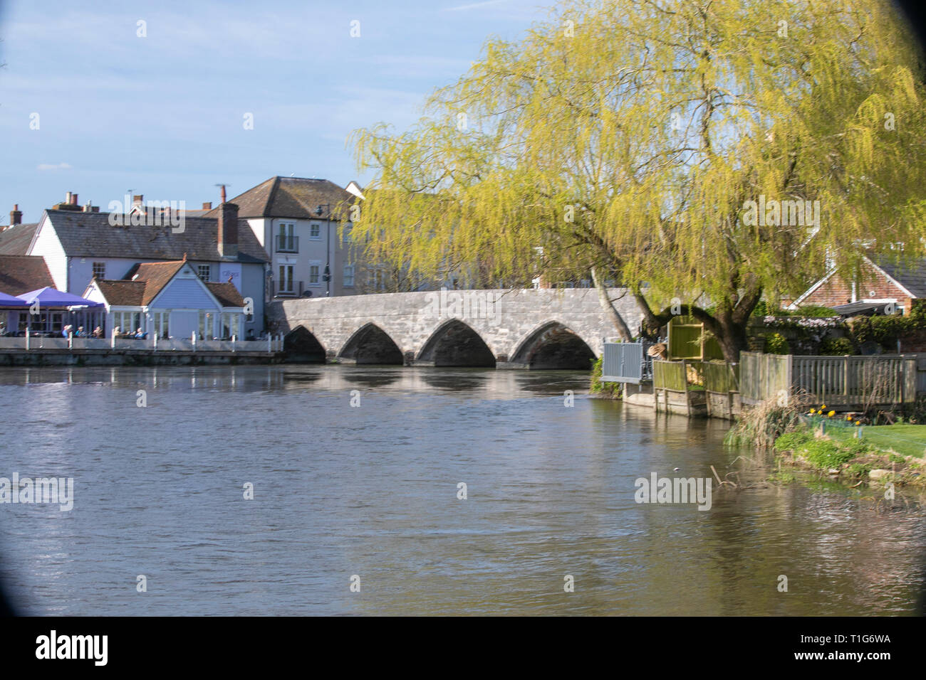 Rivers in hampshire hi-res stock photography and images - Alamy
