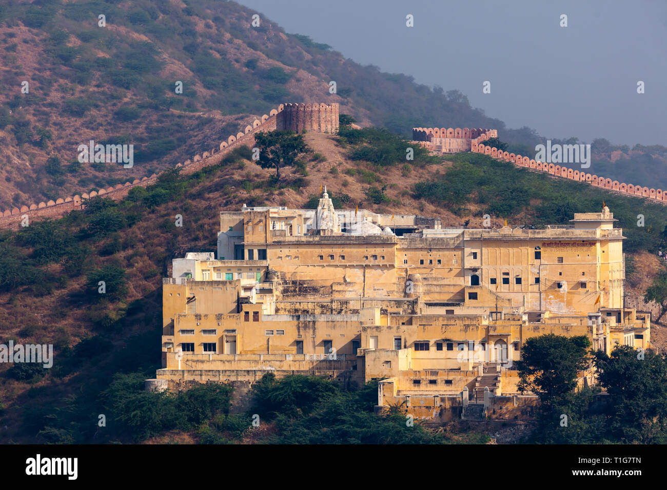 Medieval hindu temple hi-res stock photography and images - Alamy